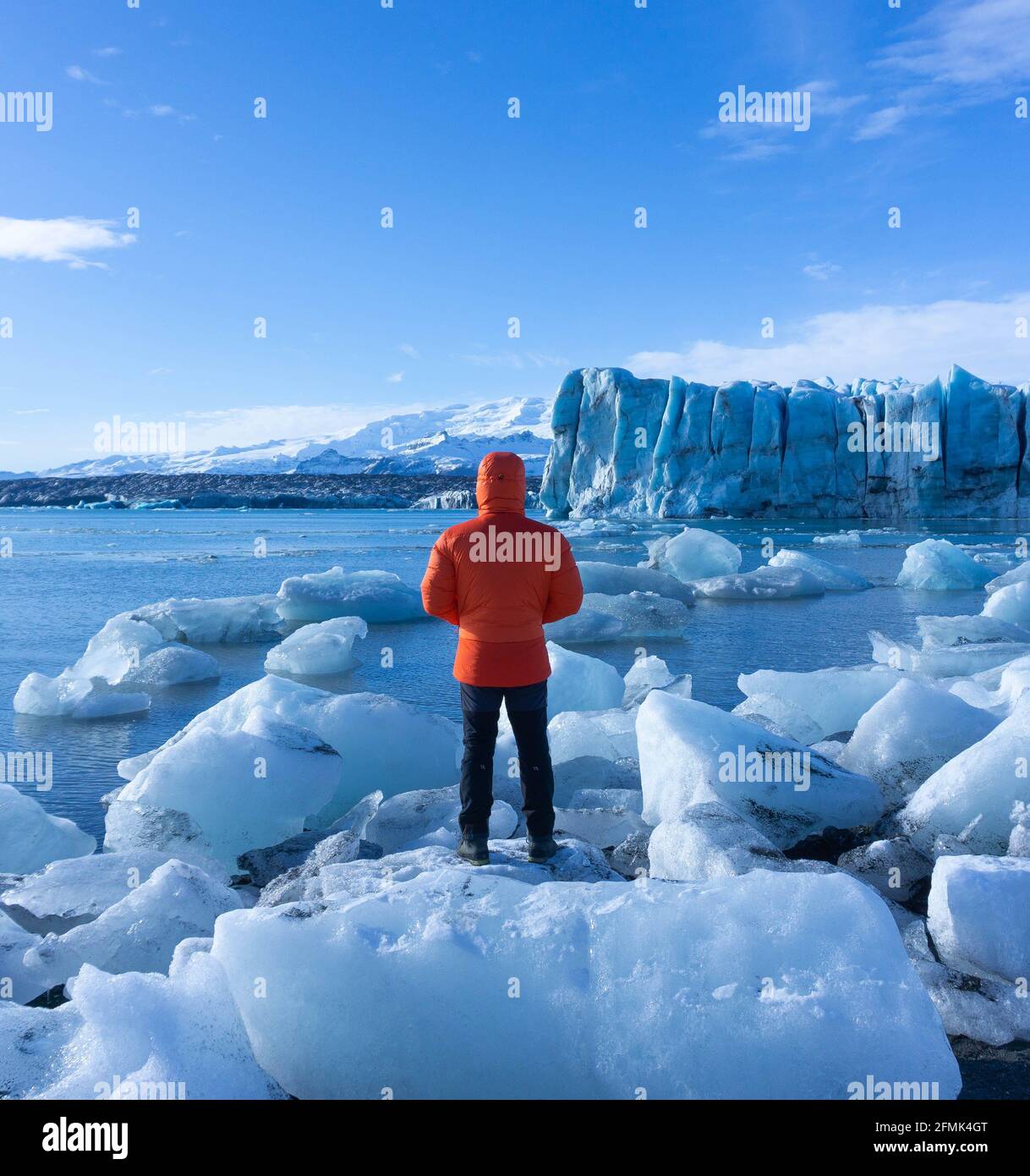 Treasure beach. ICELAND: STUNNING pictures have captured an adventurer ...