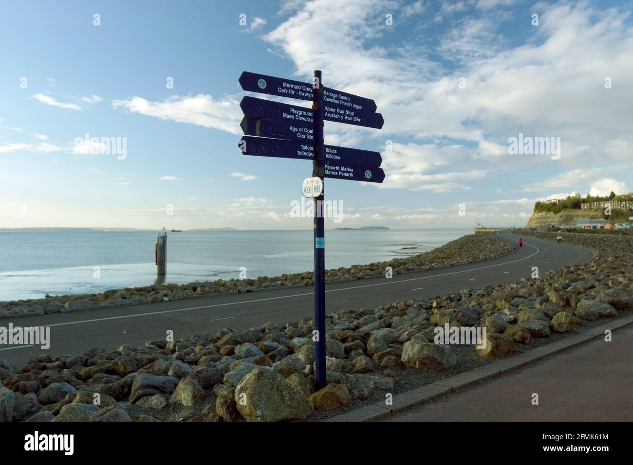 Cardiff bay attractions hi-res stock photography and images - Alamy