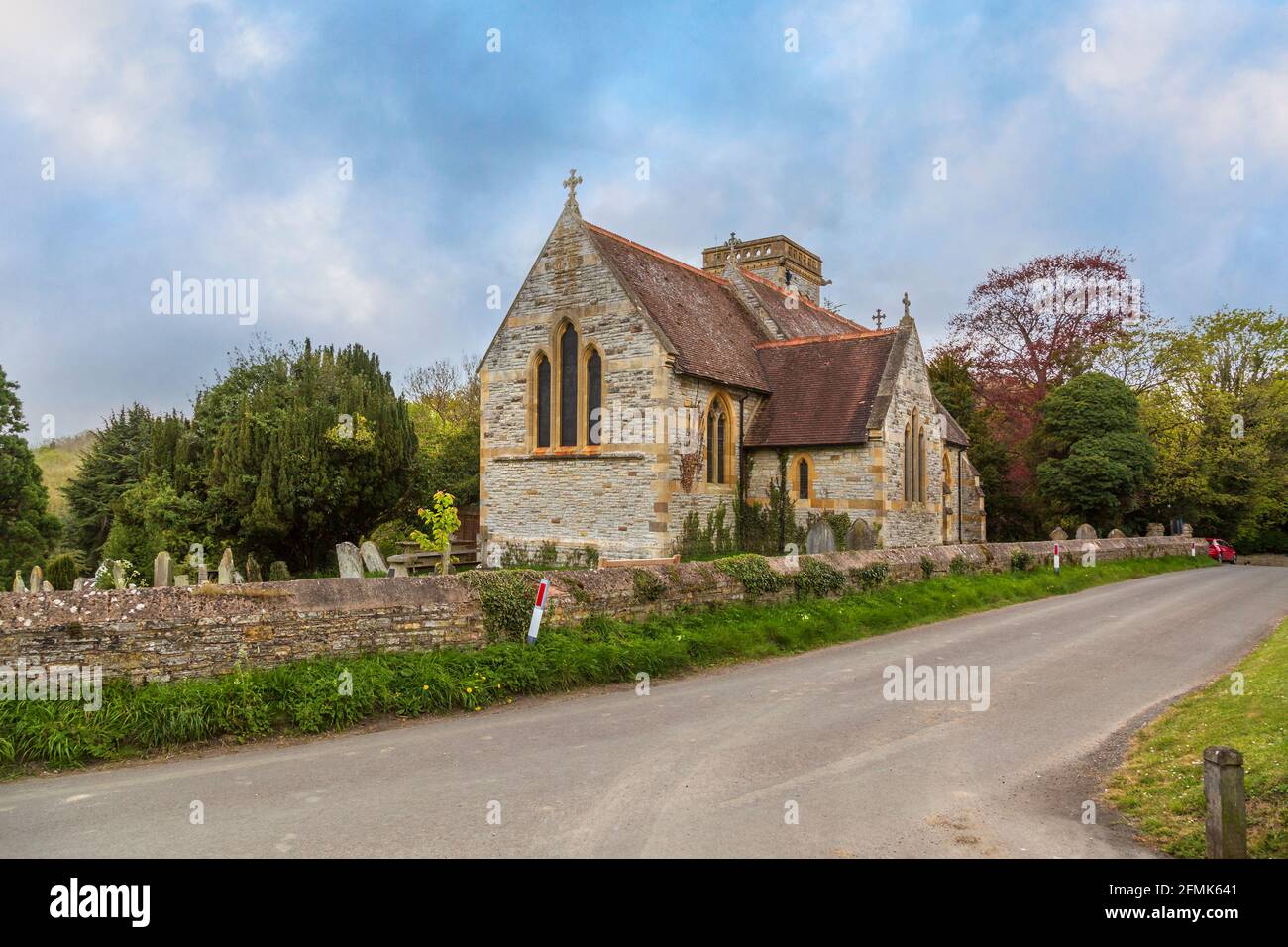 St. Peter's Church in the village of Binton in Warwickshire, England ...