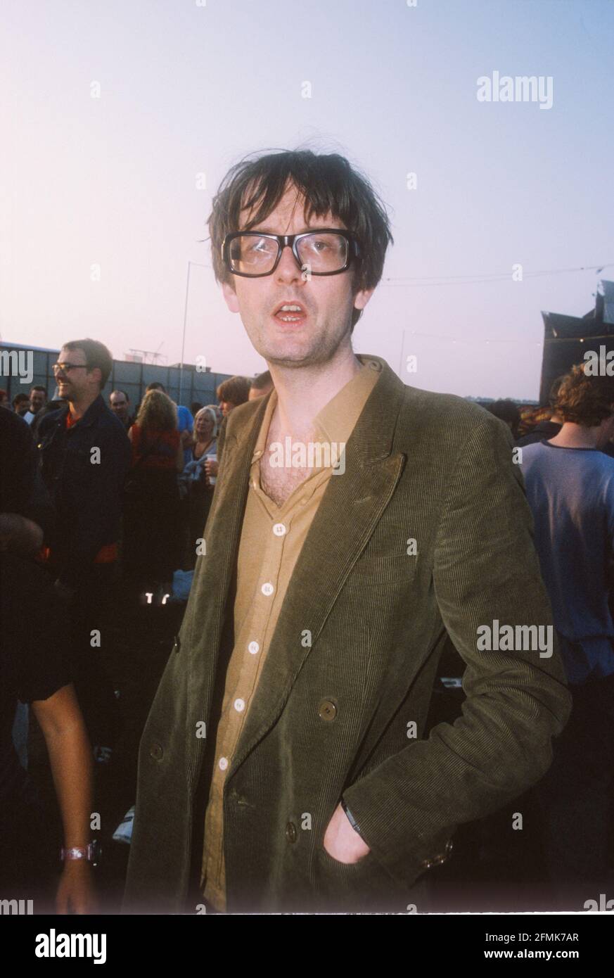 Headline 2000 hi-res stock photography and images - Alamy