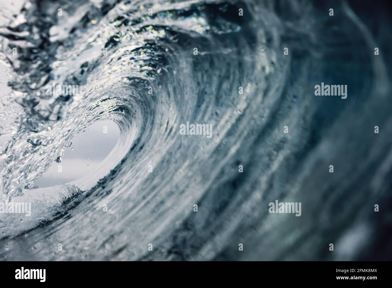 Barrel wave with bokeh in Pacific ocean. Ideal waves for surfing Stock ...