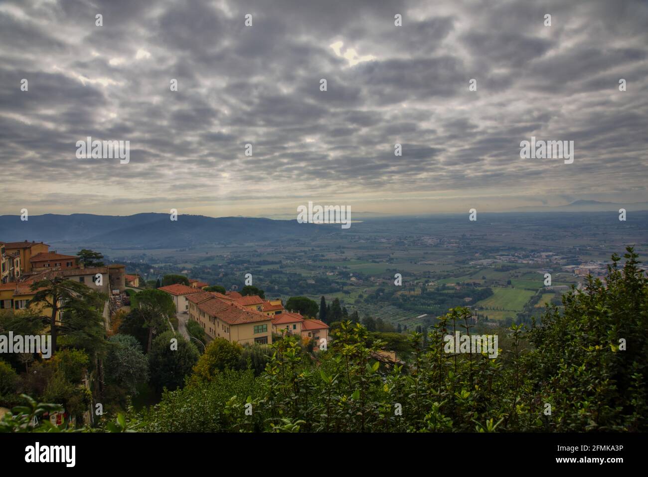 Umbrian landscape hi-res stock photography and images - Alamy