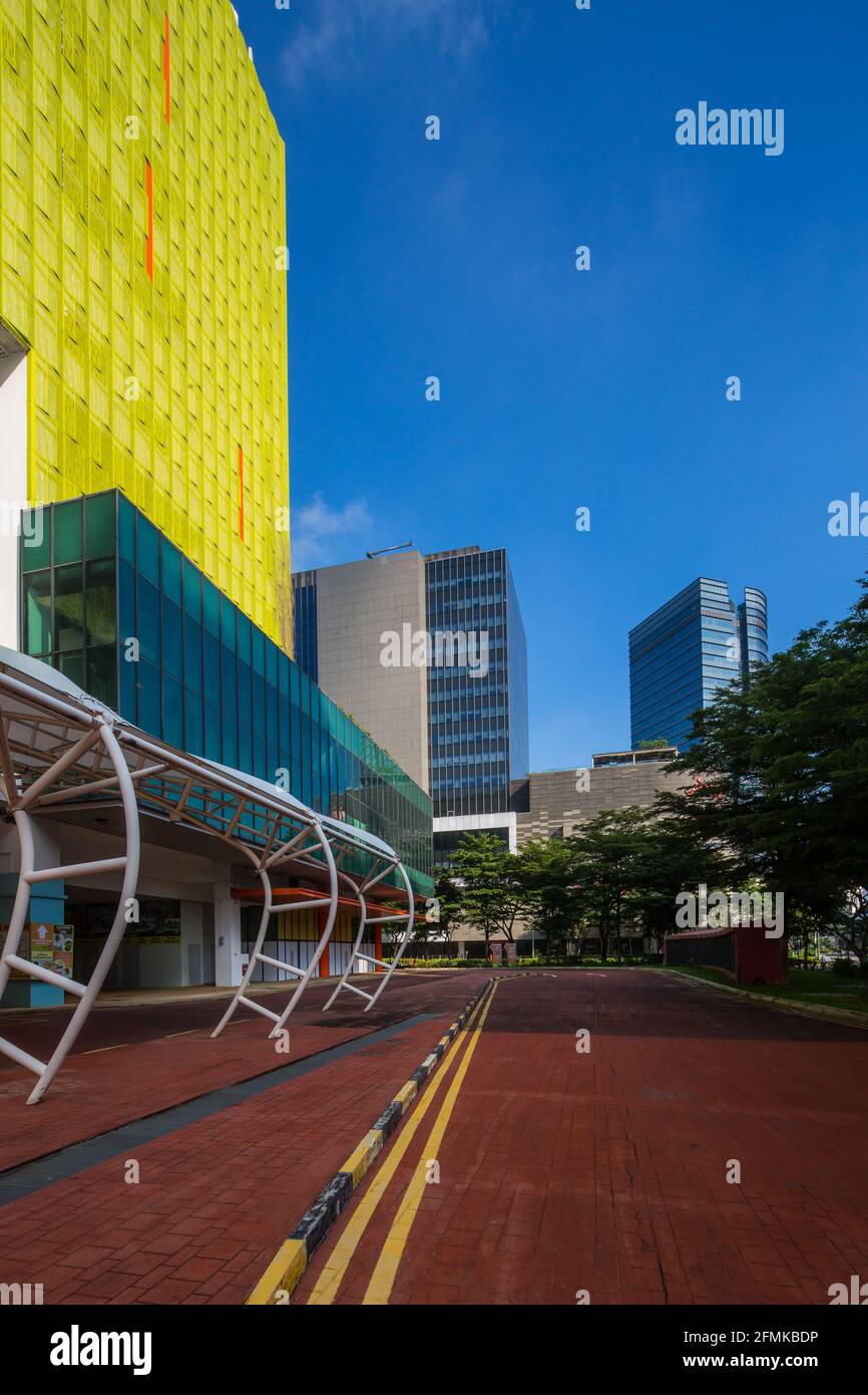 Vertical view of commercial architecture in Singapore Stock Photo - Alamy