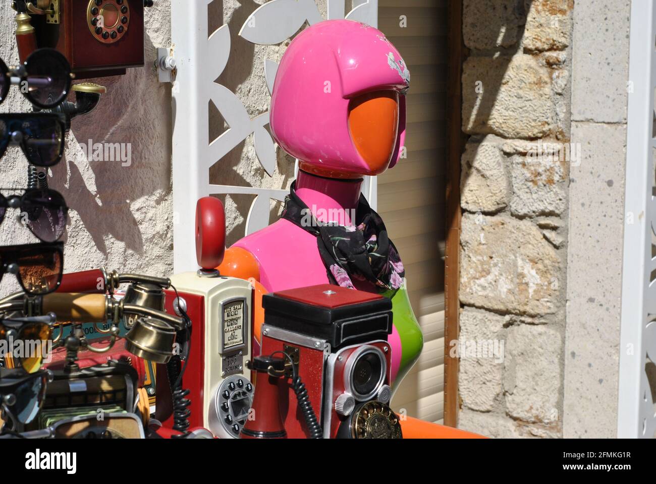 Humanoid female hi-res stock photography and images - Alamy