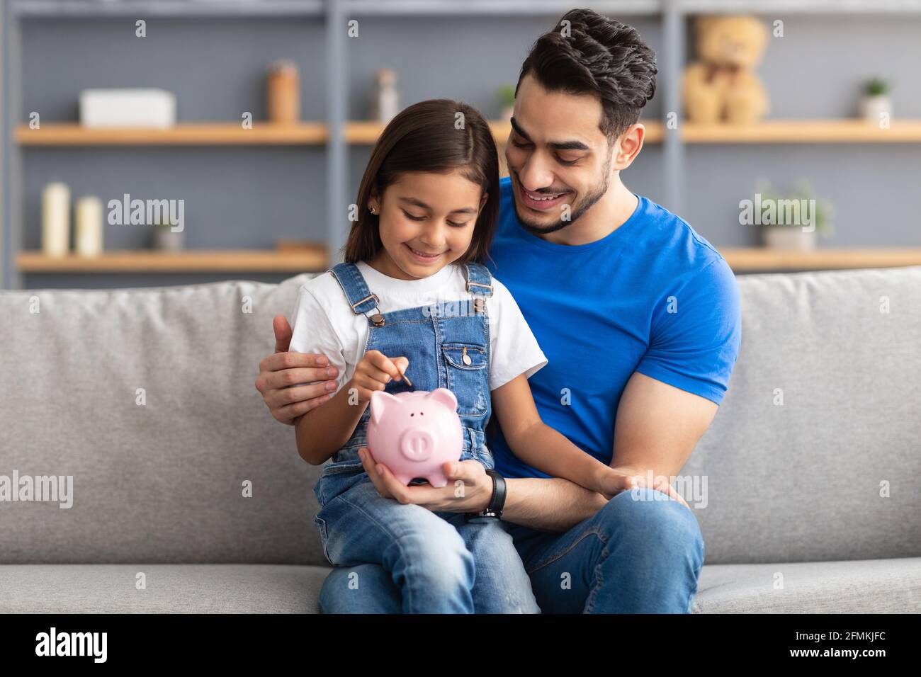 Dads lap hi-res stock photography and images - Alamy