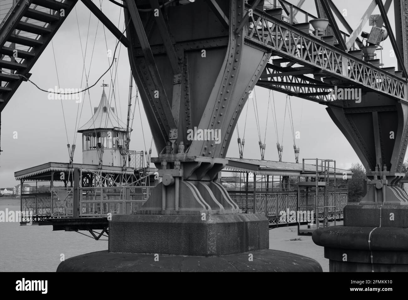Newport Transporter Bridge, constructed in 1902 crosses the River Usk ...