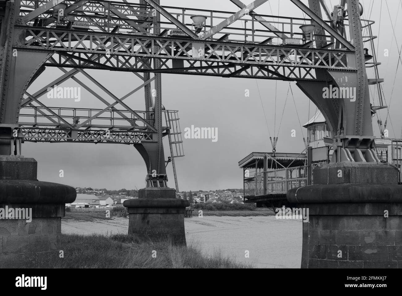 Newport Transporter Bridge, constructed in 1902 crosses the River Usk ...