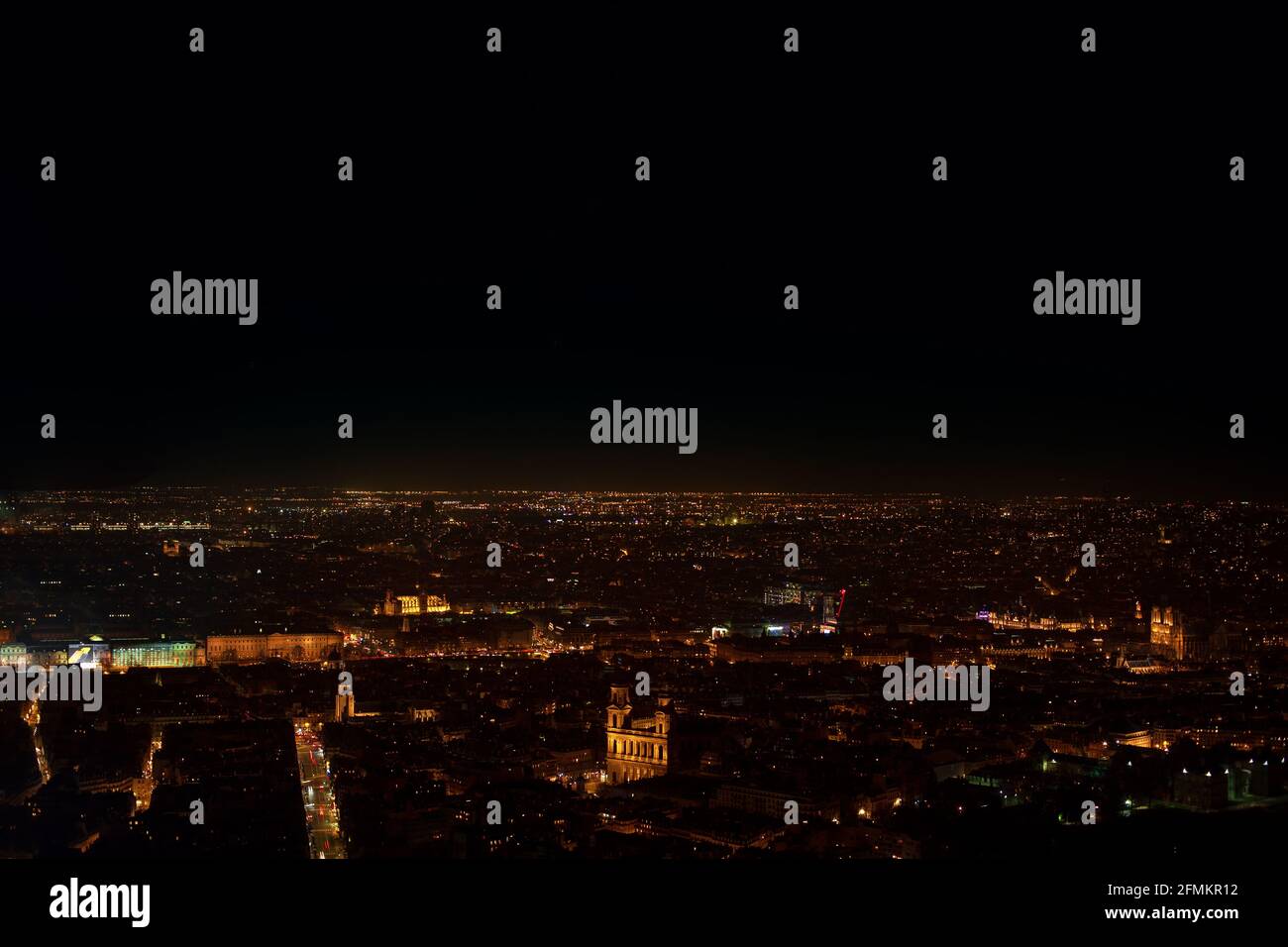 Night flight to paris hi-res stock photography and images - Alamy