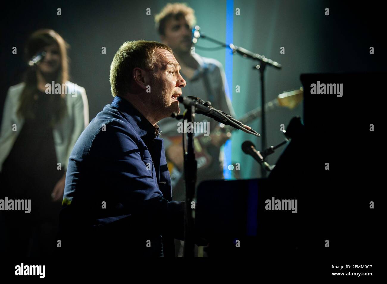 David gray singer hi-res stock photography and images - Alamy
