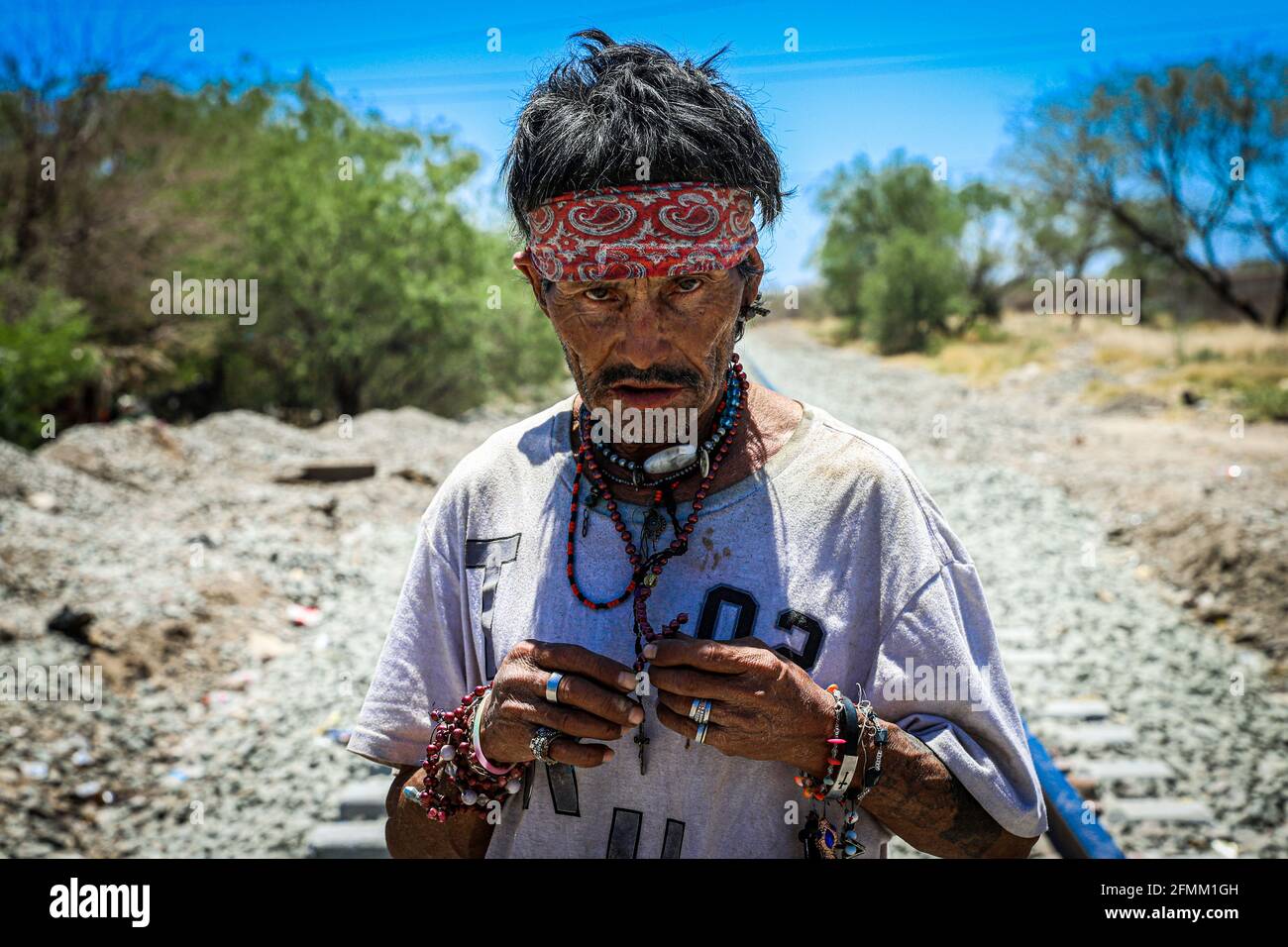 Retrato de frente del hombre hi-res stock photography and images - Alamy