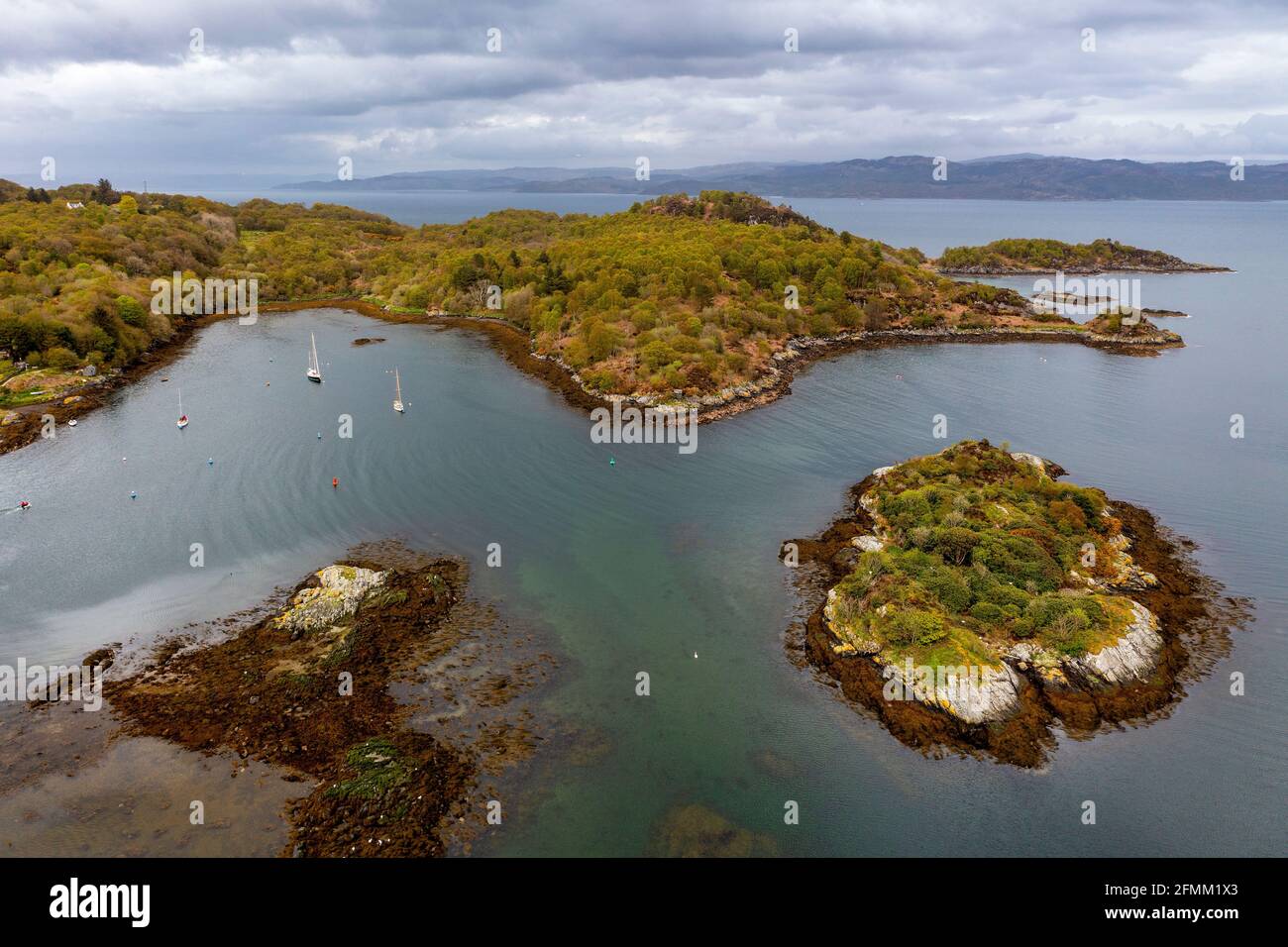 Harbour Tarbert High Resolution Stock Photography and Images - Alamy