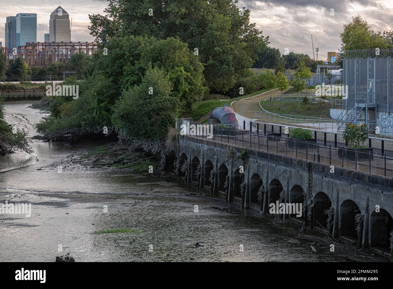 Gastank hi-res stock photography and images - Alamy