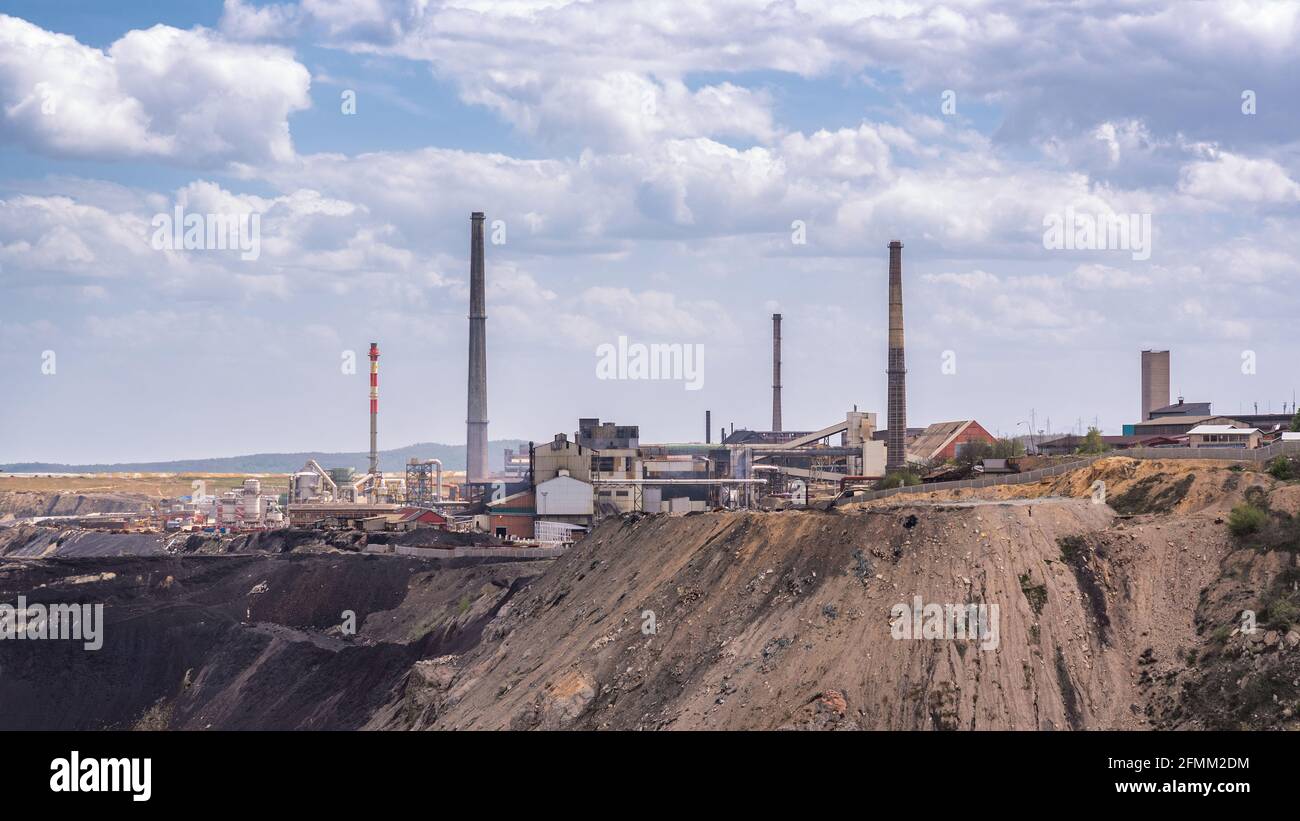 China copper smelter hi-res stock photography and images - Alamy