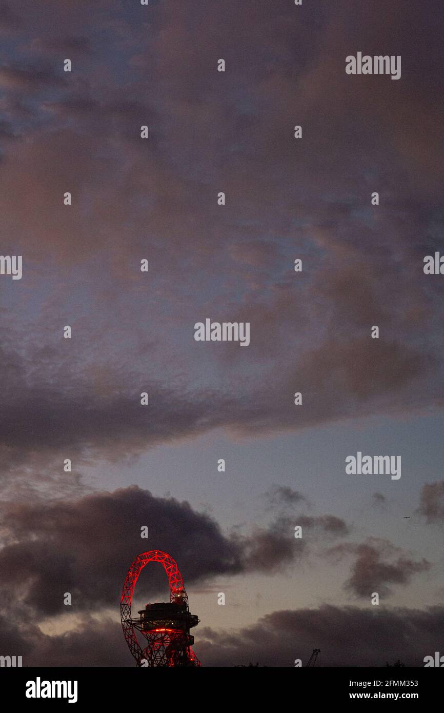 London loop hi-res stock photography and images - Alamy