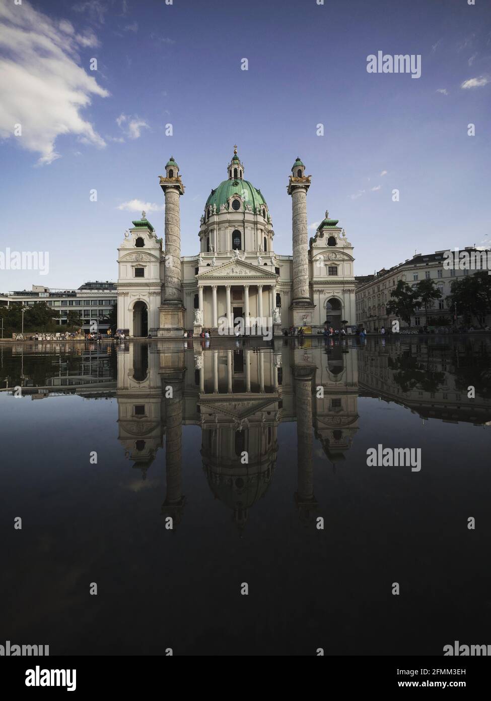 Water fountain pond mirror reflection panorama of old historic roman ...