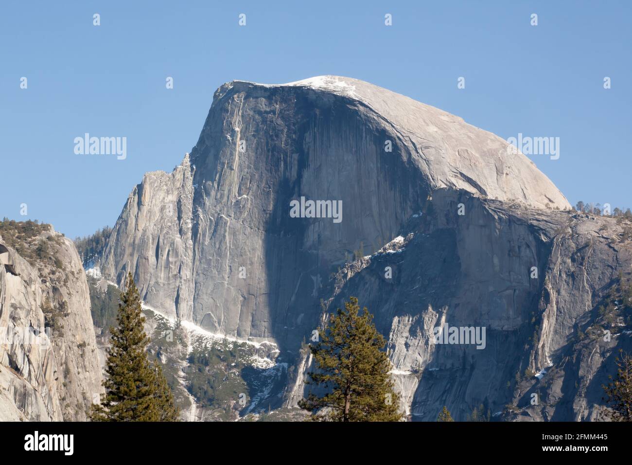 Half in light half in shade hi-res stock photography and images - Alamy