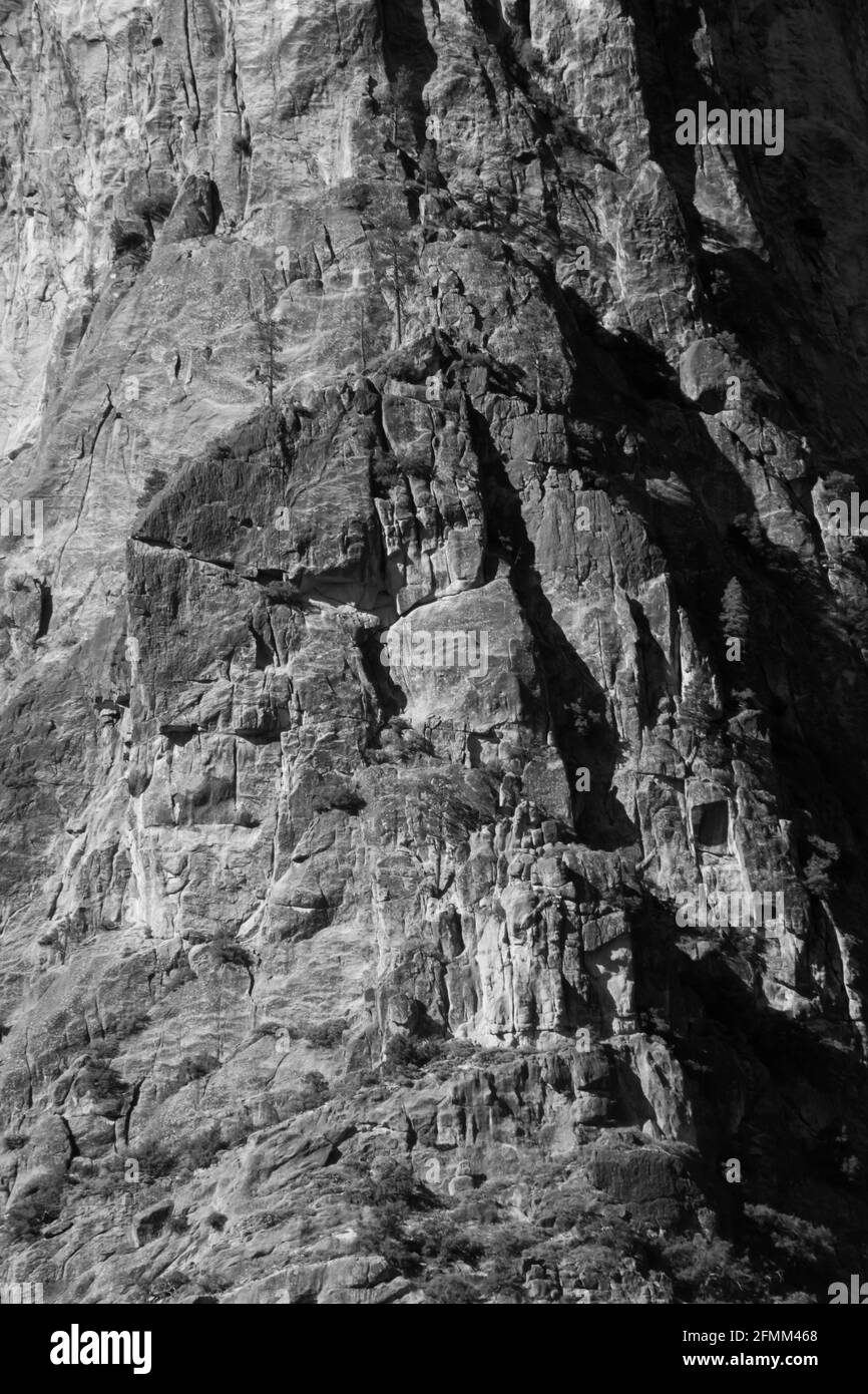 Rock formation in black and white Stock Photo - Alamy