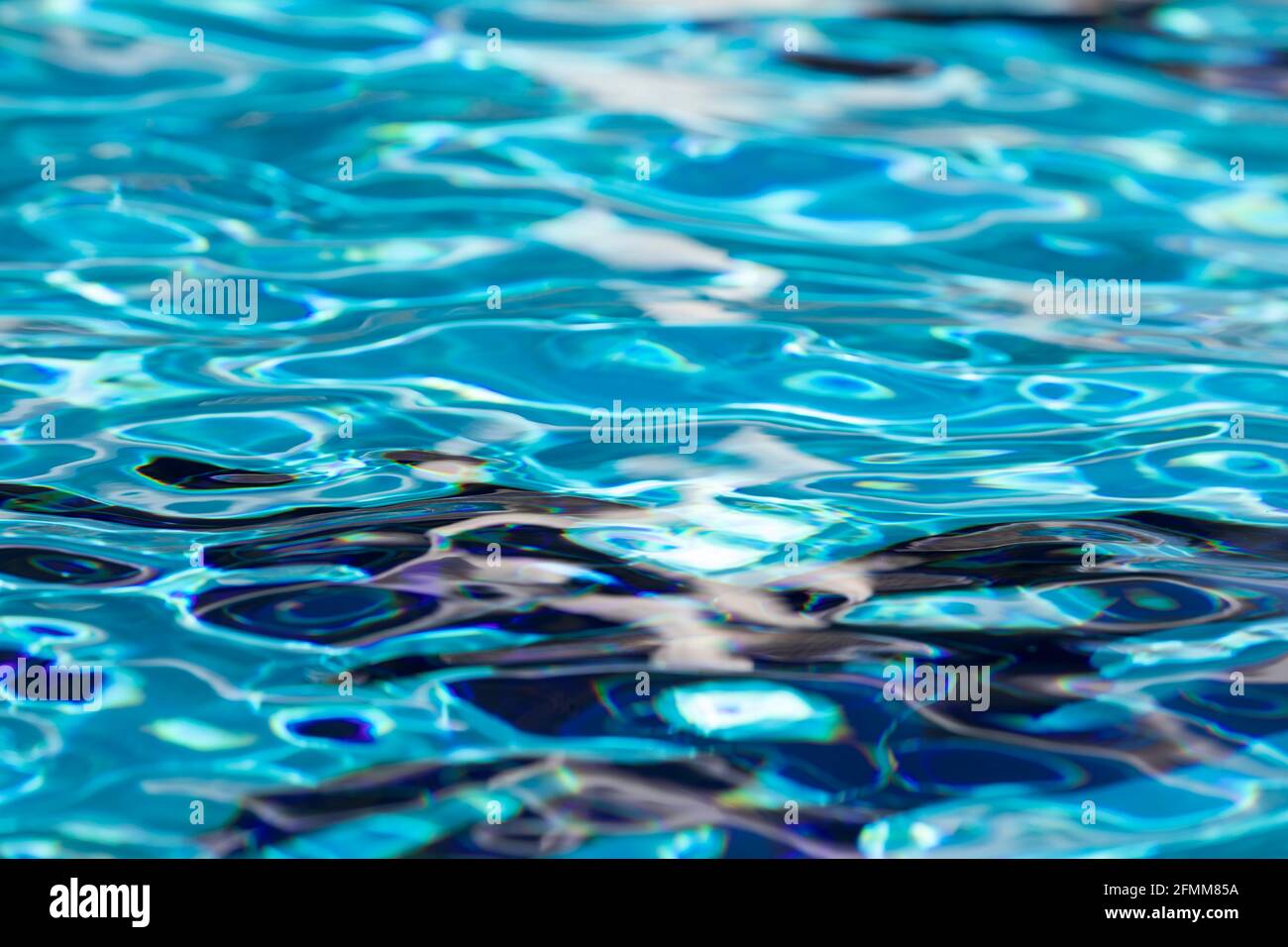 Diffraction water waves hi-res stock photography and images - Alamy