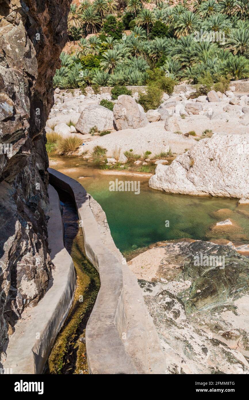 Oman irrigation system hi-res stock photography and images - Alamy