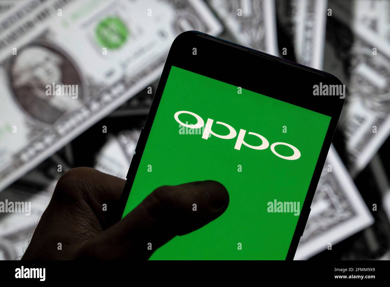 Oppo logo hi-res stock photography and images - Alamy