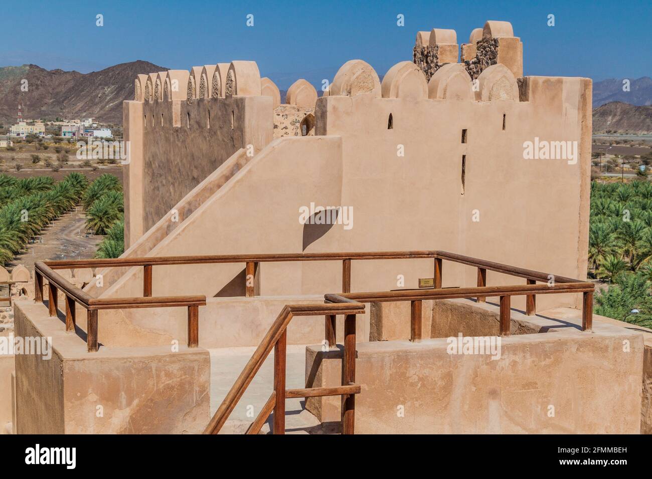 Tower of Jabrin Castle, Oman Stock Photo - Alamy