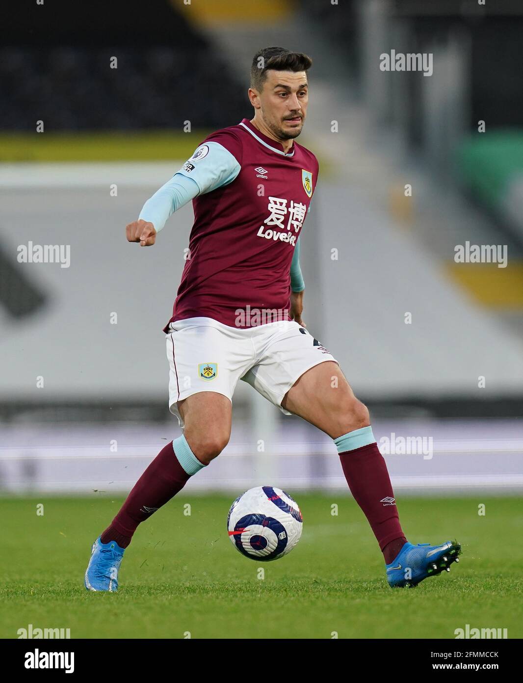 Burnley's Matthew Lowton during the Premier League match at Craven ...