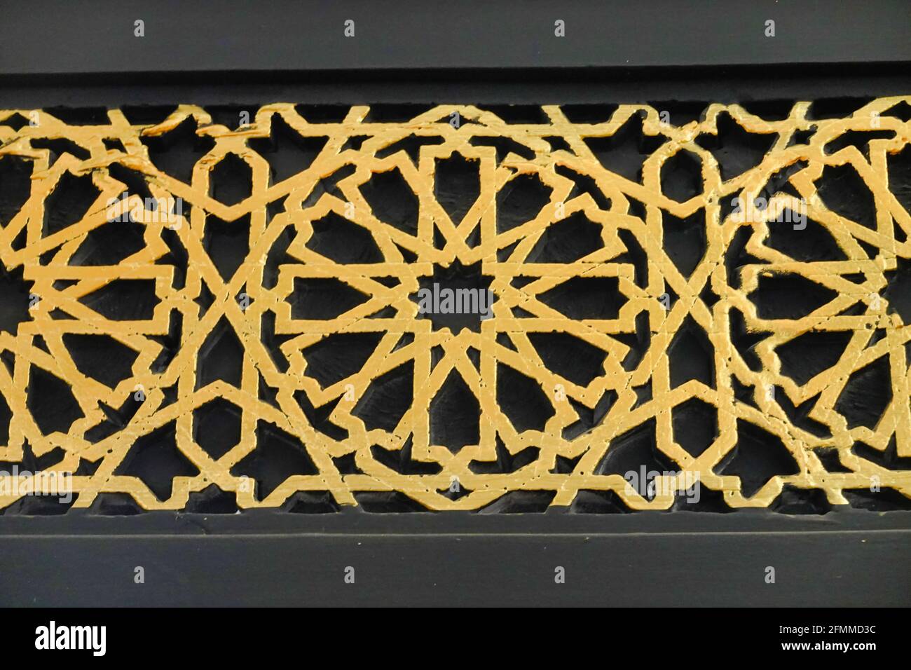 Gold panel hi-res stock photography and images - Alamy