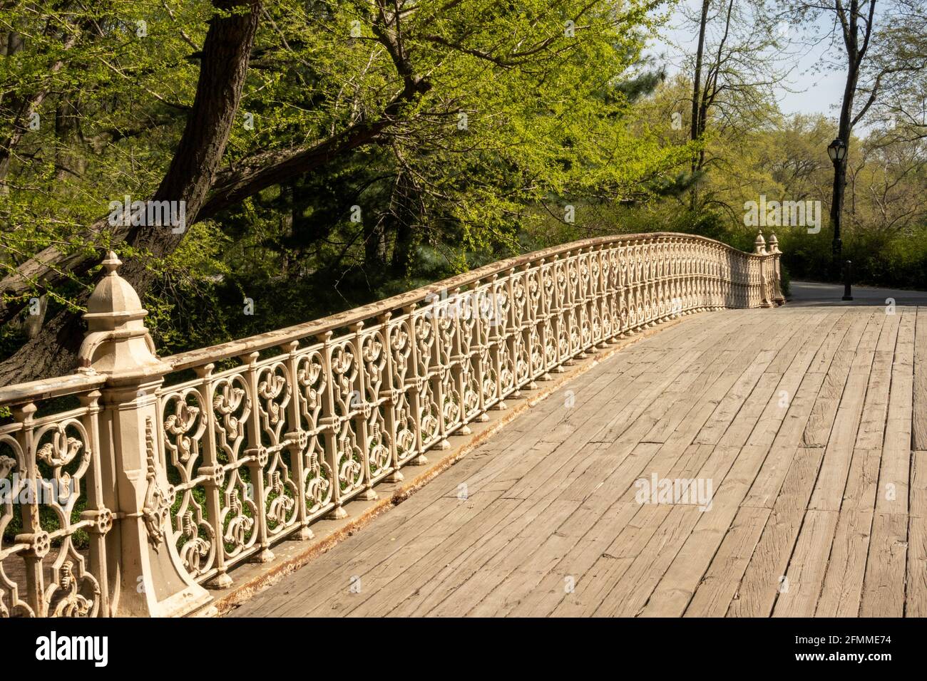 Pine Bank Bridge, Central Park, NYC Stock Photo - Alamy