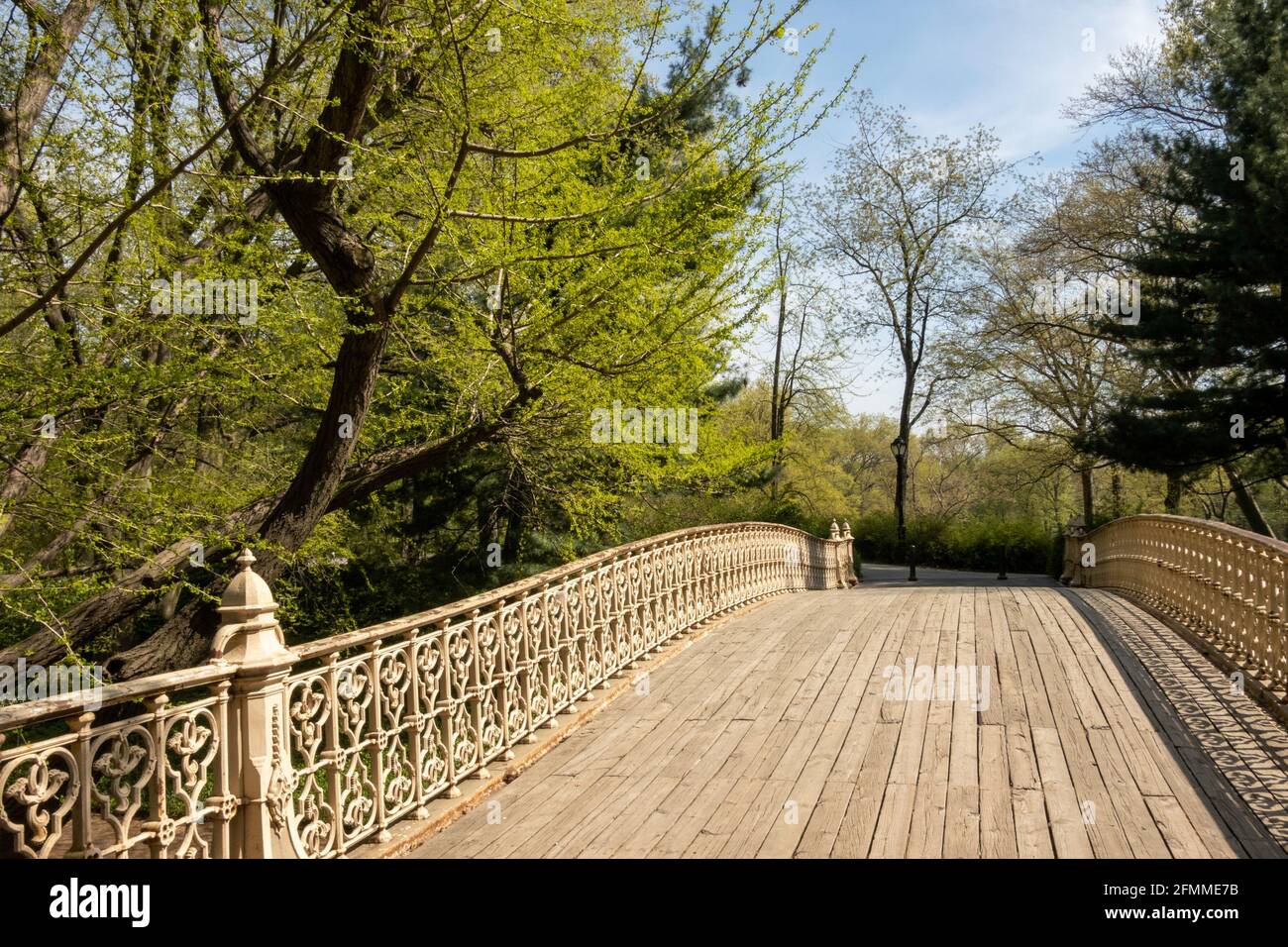 Pine Bank Bridge, Central Park, NYC Stock Photo - Alamy