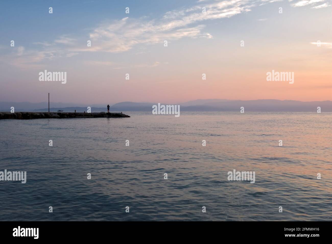 Dawn island hi-res stock photography and images - Alamy