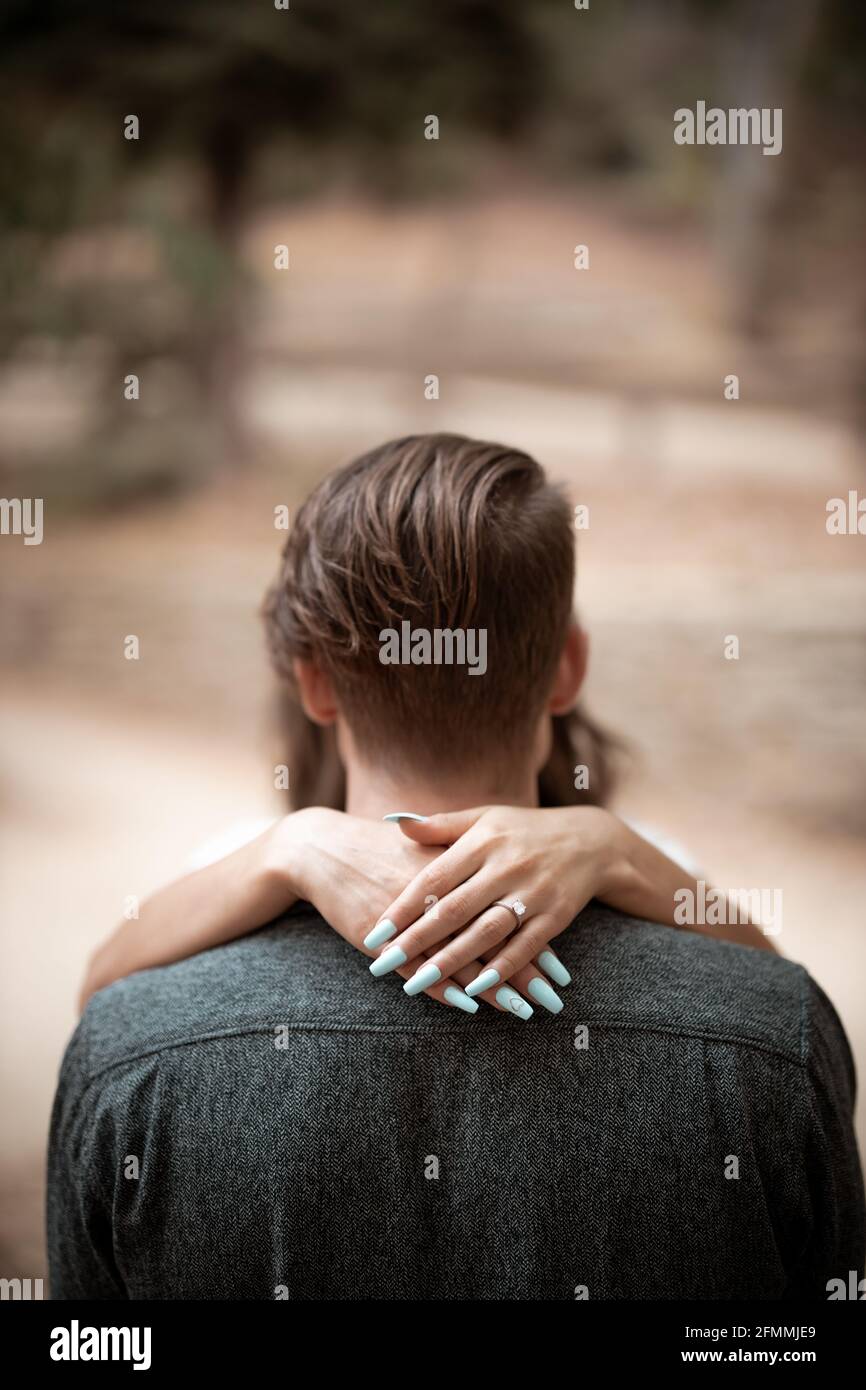 Engagement hi-res stock photography and images - Alamy
