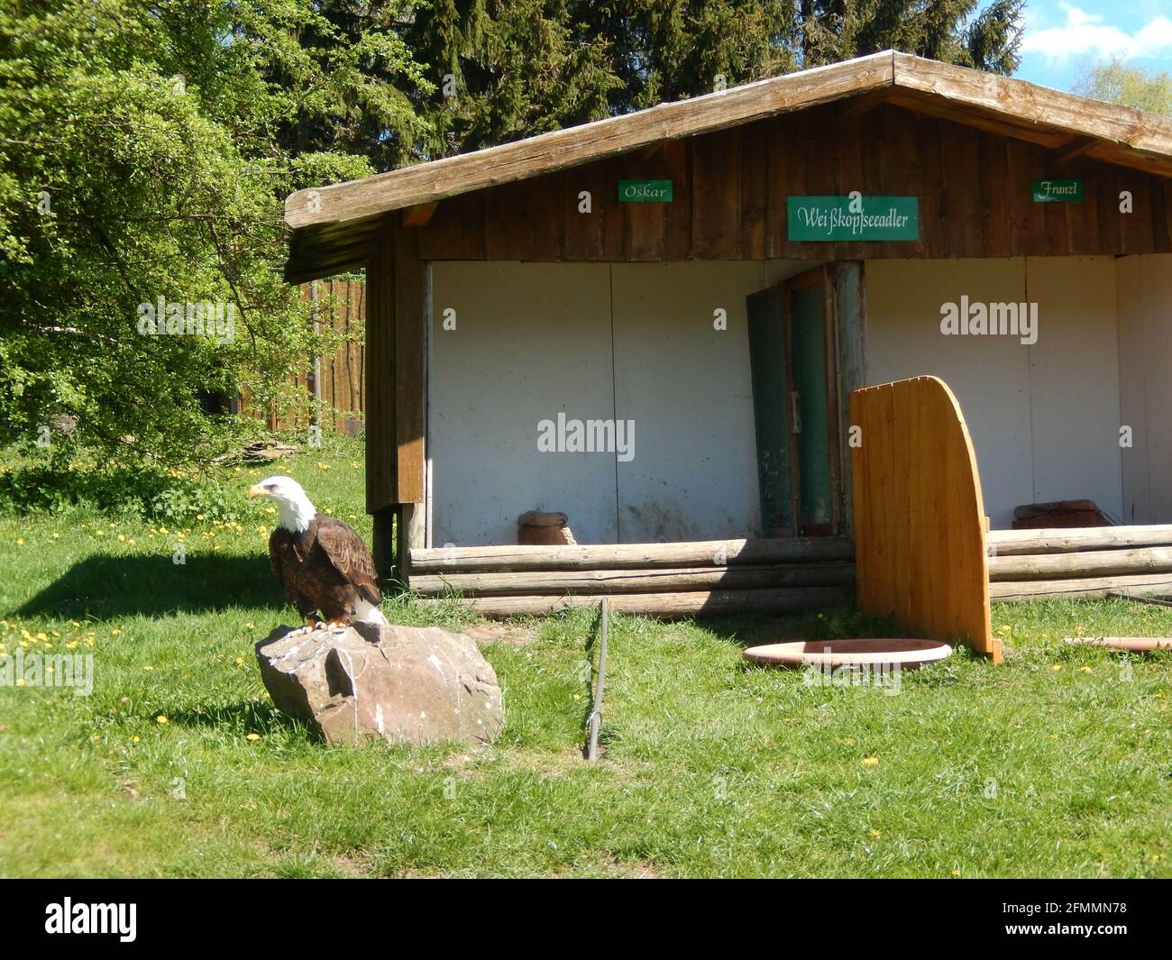 Eagle head rock hi-res stock photography and images - Alamy