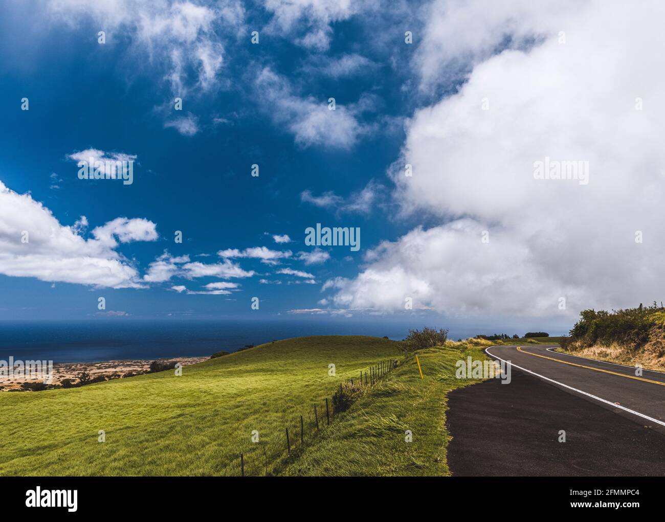 Hawaii road trip hi-res stock photography and images - Alamy
