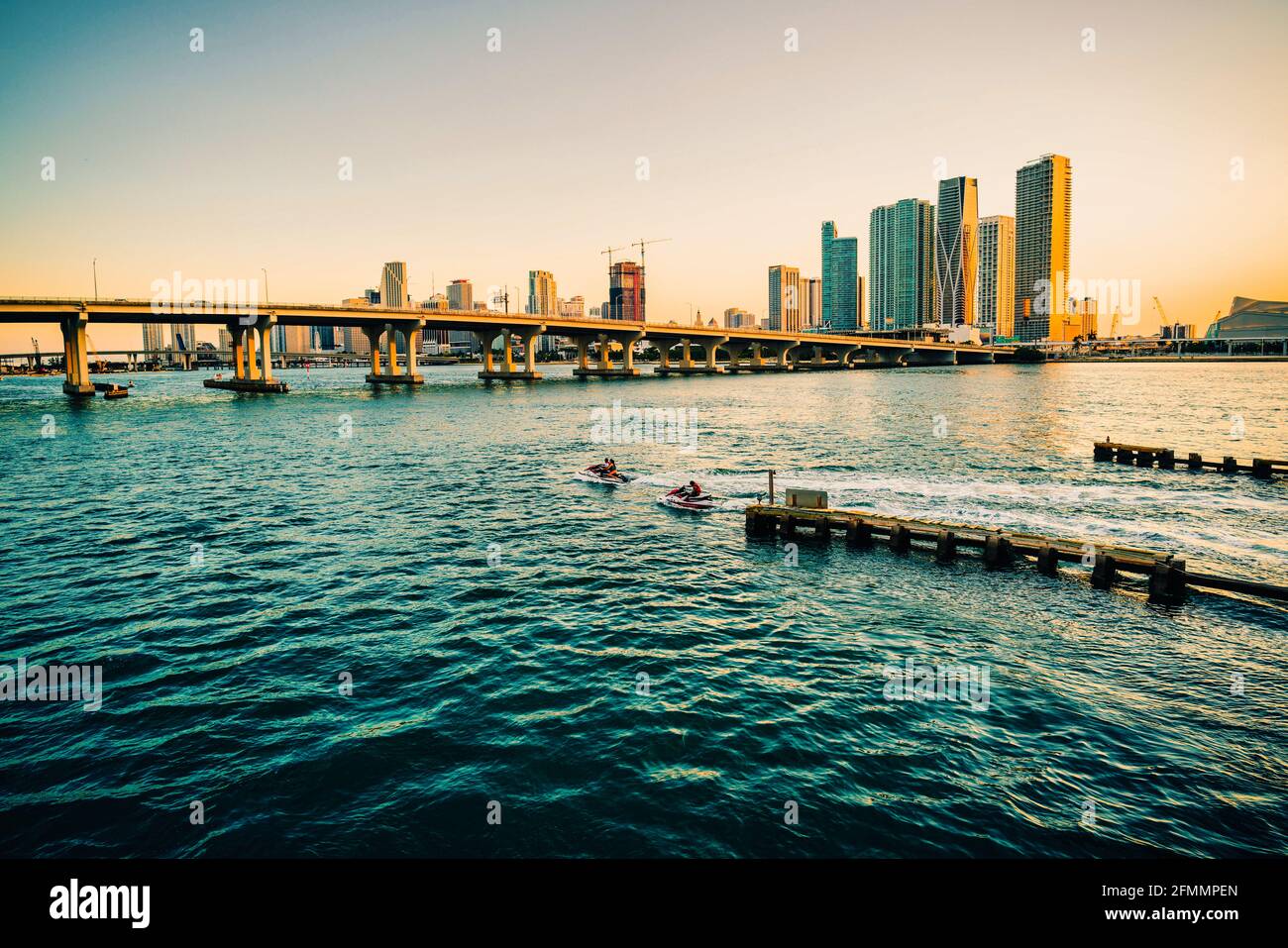 beautiful scene panorama skyline miami florida summer bridge Stock ...