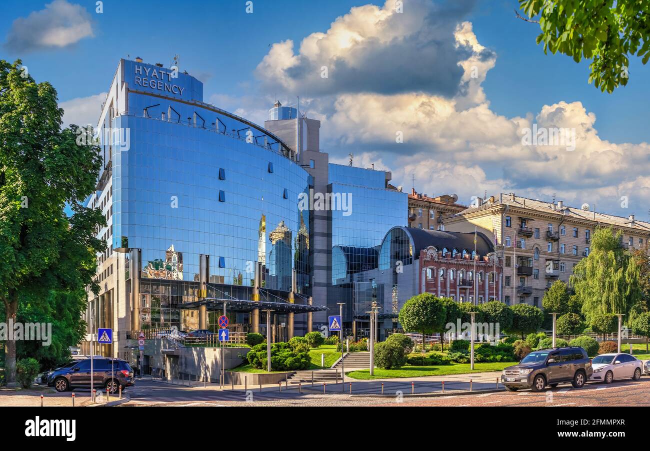 Hyatt Regency hotel in Kyiv, Ukraine Stock Photo - Alamy