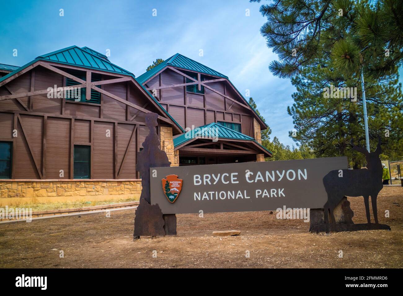 Entrance to bryce canyon national park hi-res stock photography and ...