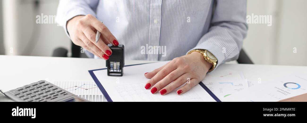 Verification documents hi-res stock photography and images - Alamy