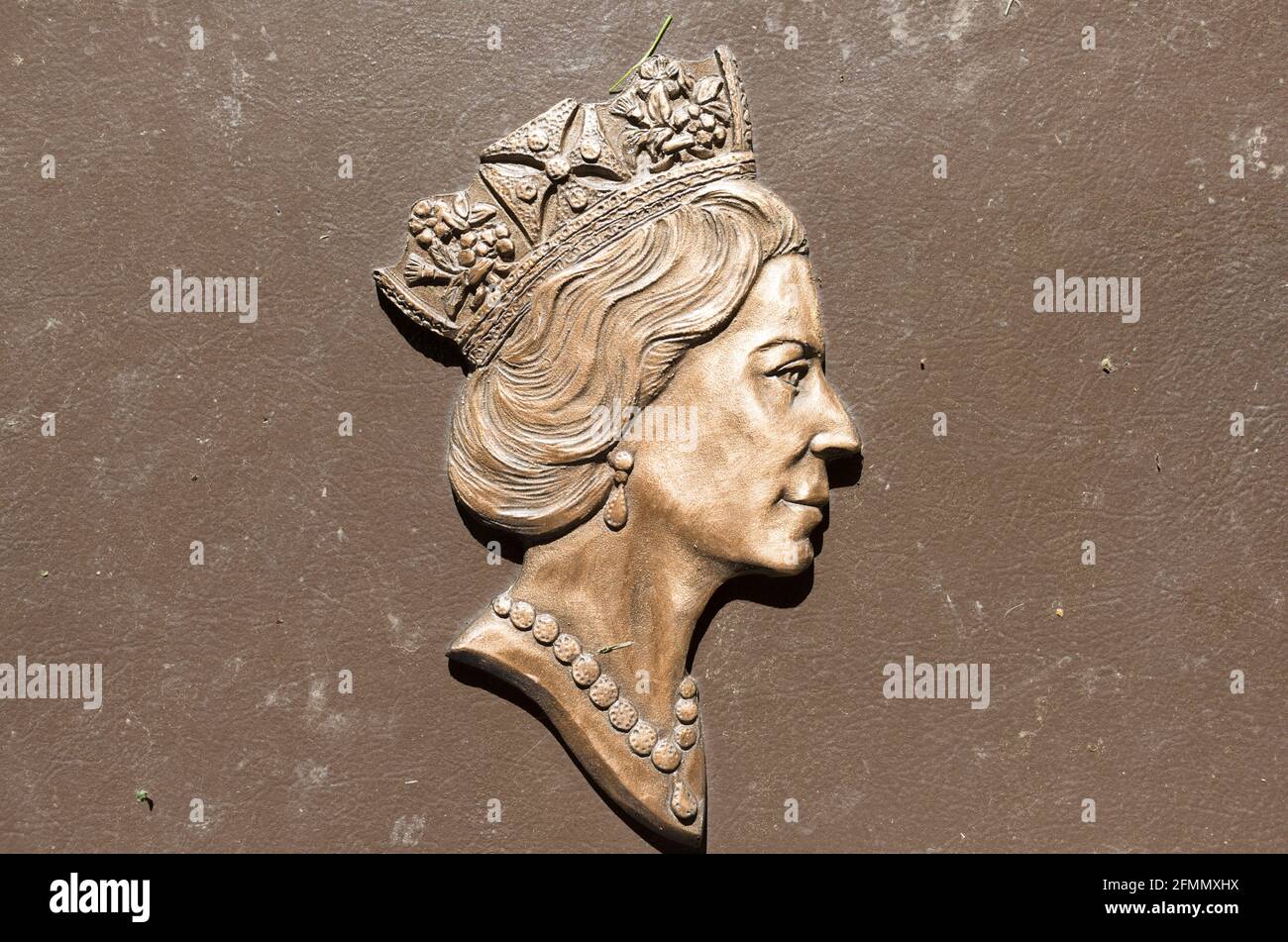 semi-high relief profile of Queen Elizabeth II, in bronze, on a public ...