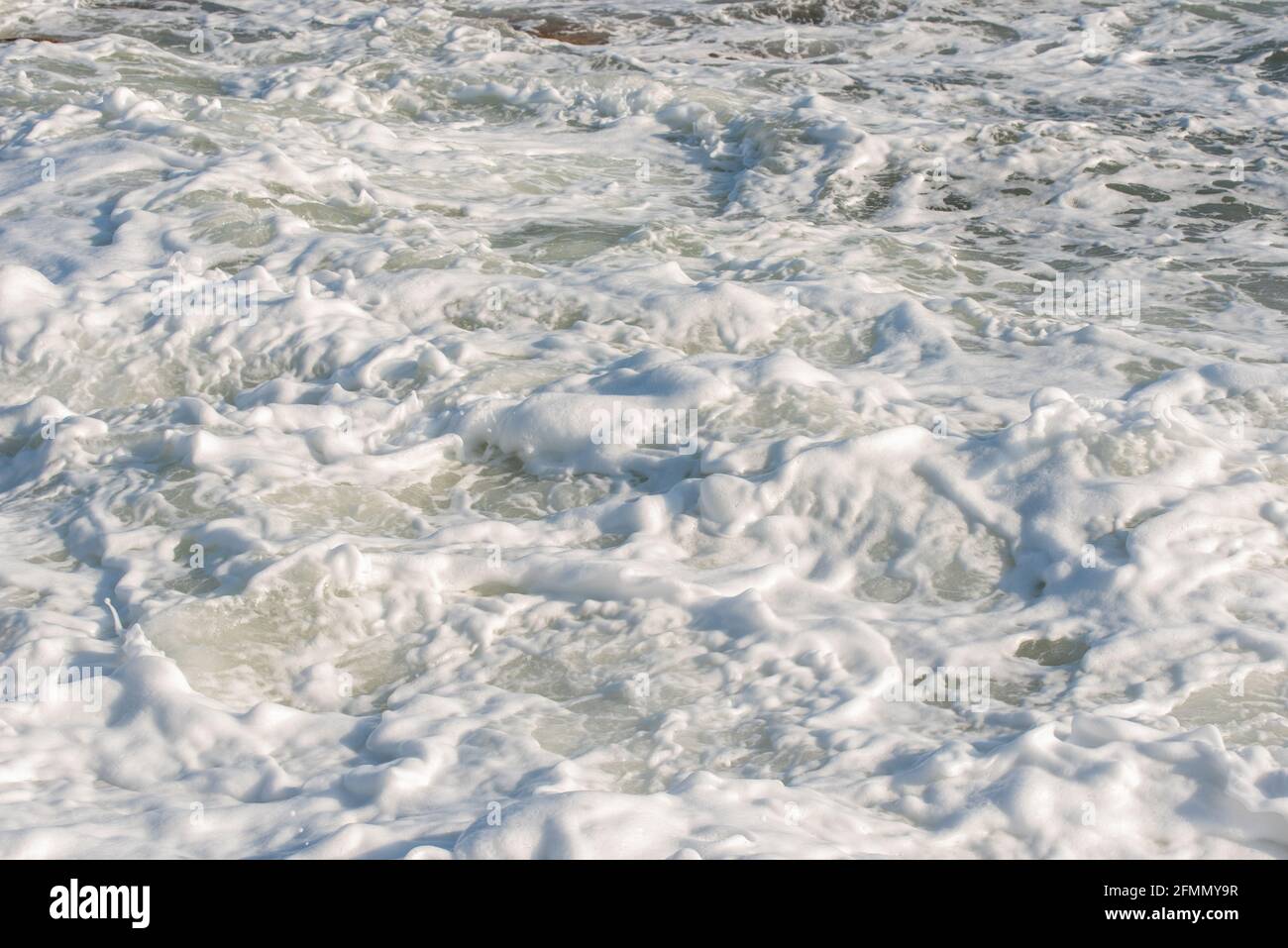 Sea foam background. Oceanic foam texture Stock Photo - Alamy