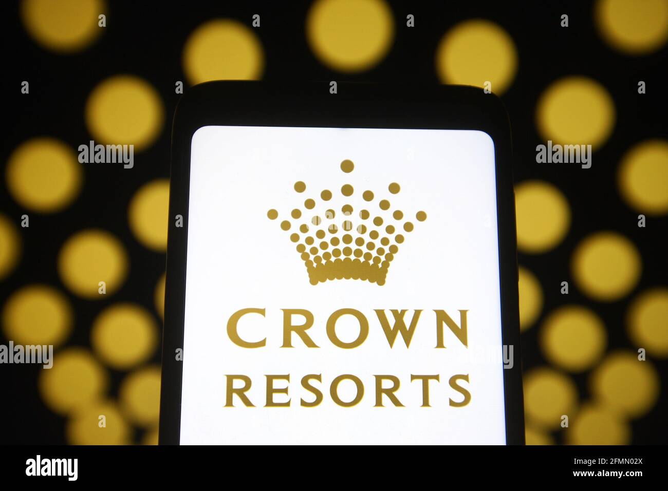 Crown logos hi-res stock photography and images - Alamy