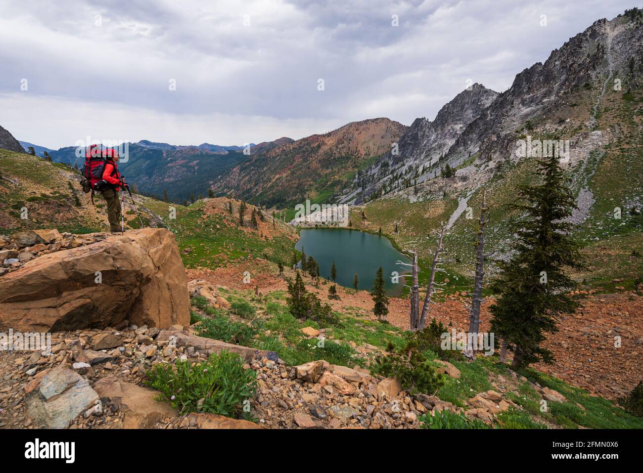Trinity Alps High Resolution Stock Photography and Images - Alamy