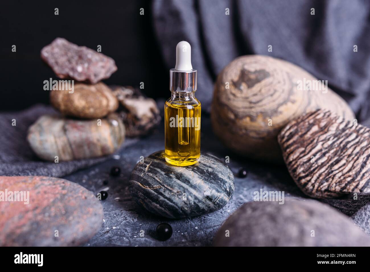 Oil jar ancient hi-res stock photography and images - Alamy