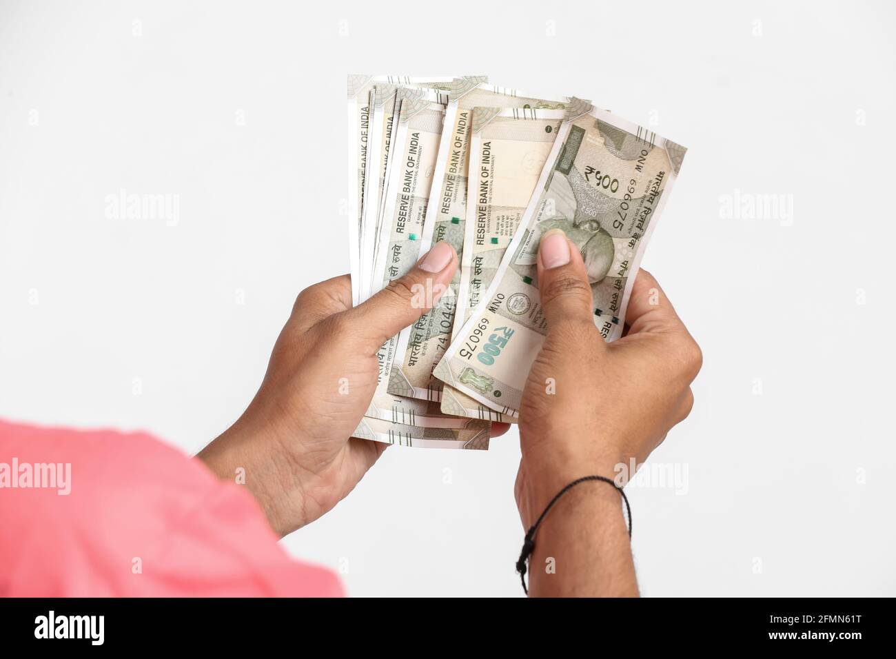 India cash counting hi-res stock photography and images - Alamy