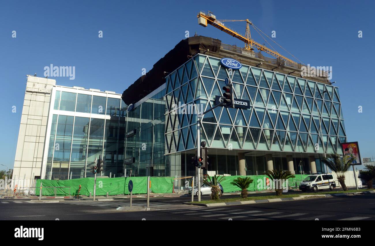 Mazda ford building hi-res stock photography and images - Alamy