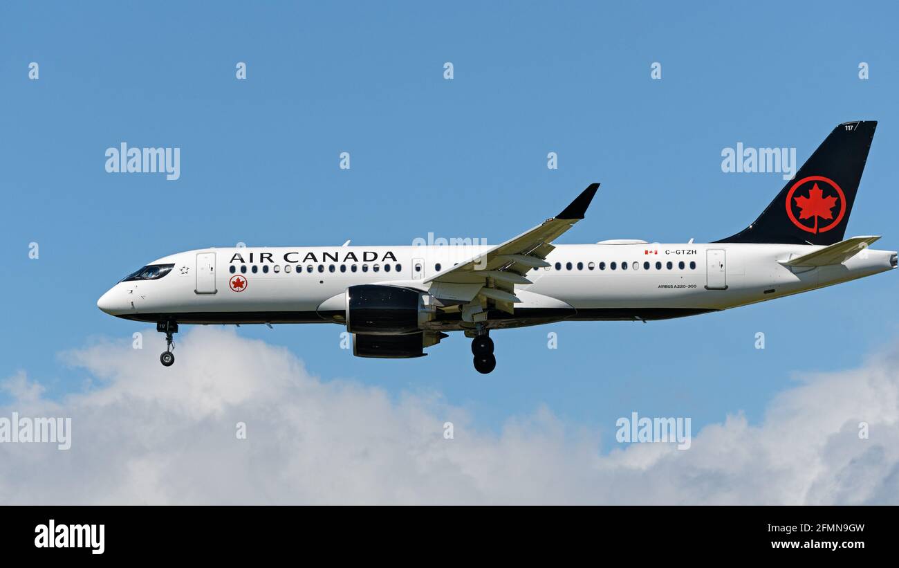 Richmond, British Columbia, Canada. 7th May, 2021. An Air Canada Airbus ...