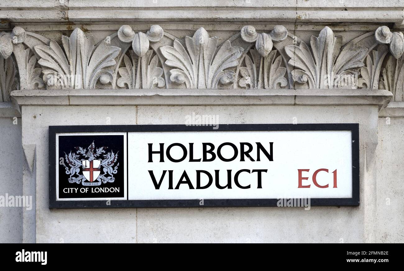 Viaduct sign hi-res stock photography and images - Alamy