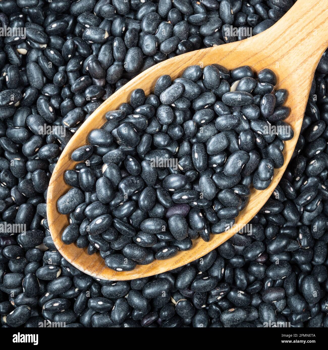 Black turtle beans texture hi-res stock photography and images - Alamy