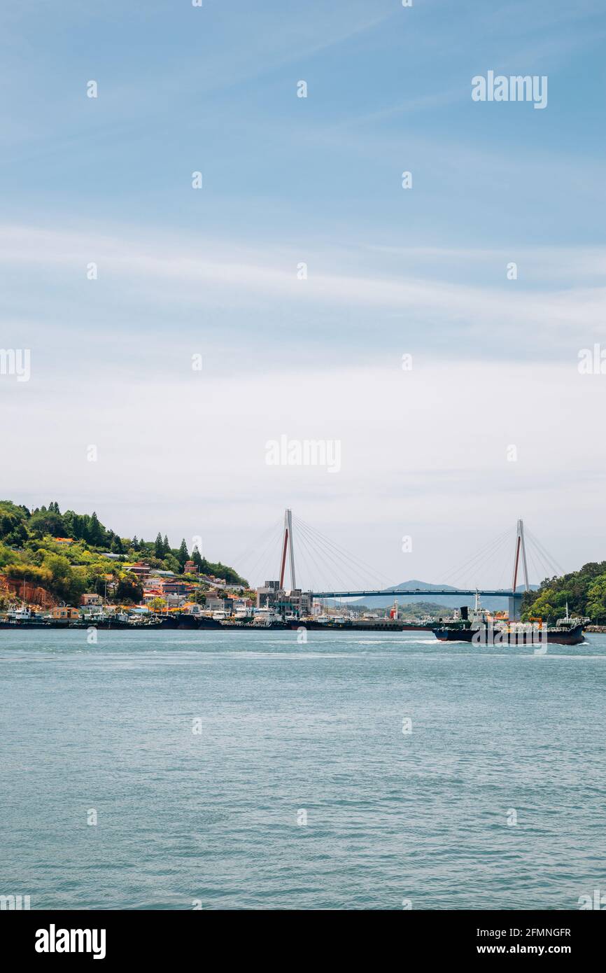 Yeosu dolsan bridge hi-res stock photography and images - Alamy