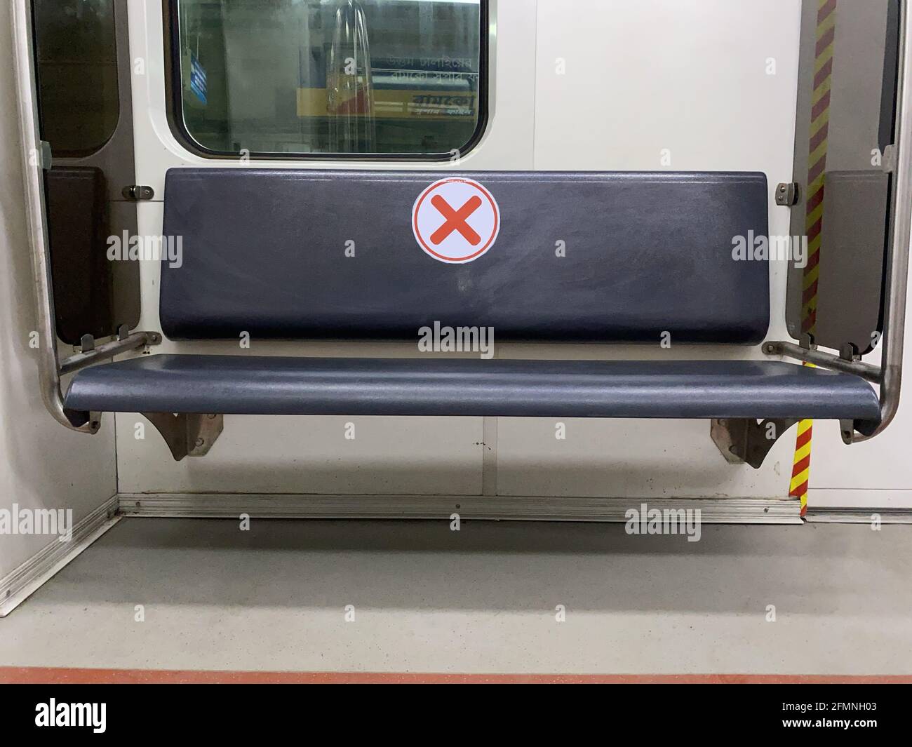 Rail speed restriction sign hi-res stock photography and images - Alamy