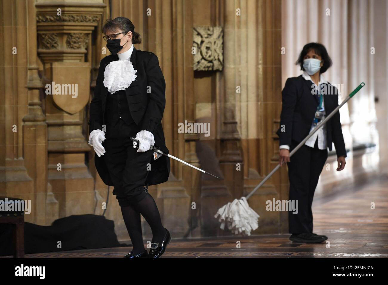 Central lobby opening of parliament hi-res stock photography and images ...